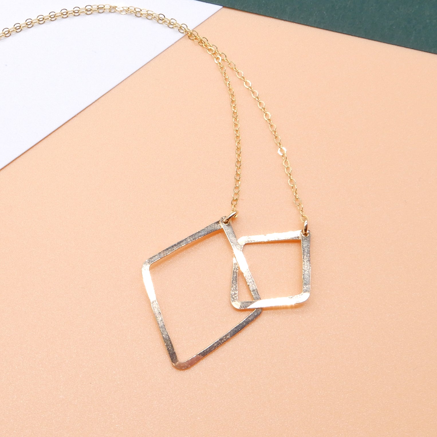 Interlocking Diamonds Necklace in Gold